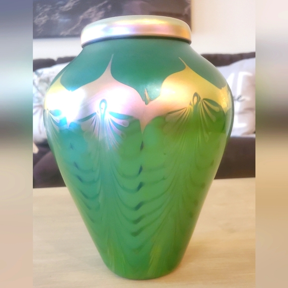 John Cook | Art | John Cook Art Peacock Feather Urn Glass Vase Iridescent Green | Poshmark